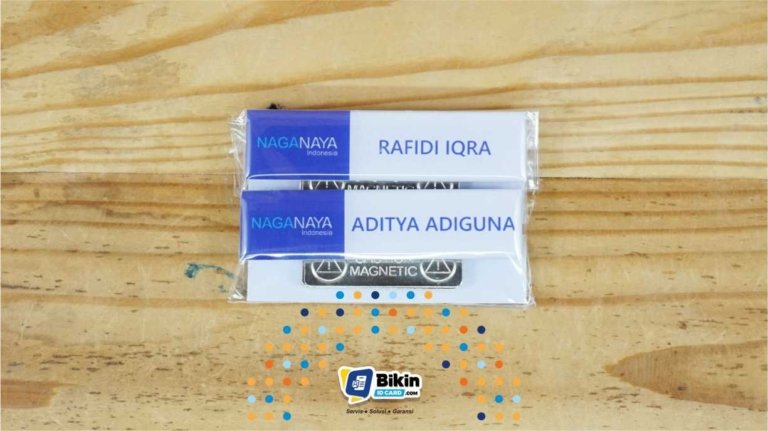 Ukuran Name Tag untuk Karyawan dan Panitia